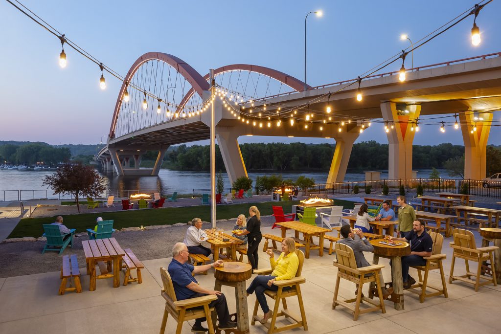 Patio Season: The Ultimate Guide to Outdoor Dining in Minnesota ...